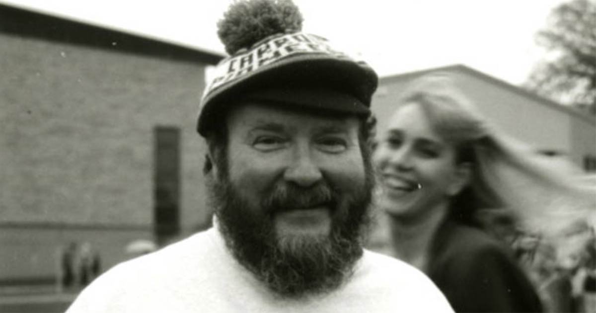 Dr. Settle Passes | Carroll University